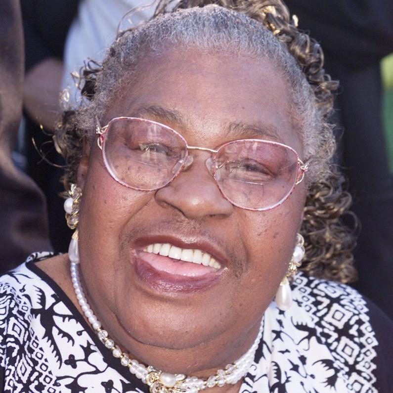 Wanda Wolfe's Instagram, Twitter & Facebook on IDCrawl